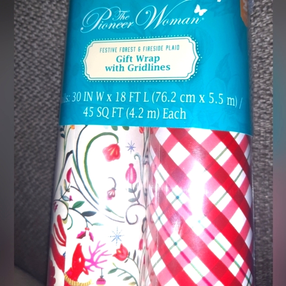 The Pioneer Woman | Holiday | 2 Rolls Pioneer Woman Wrapping Paper 45sq ...